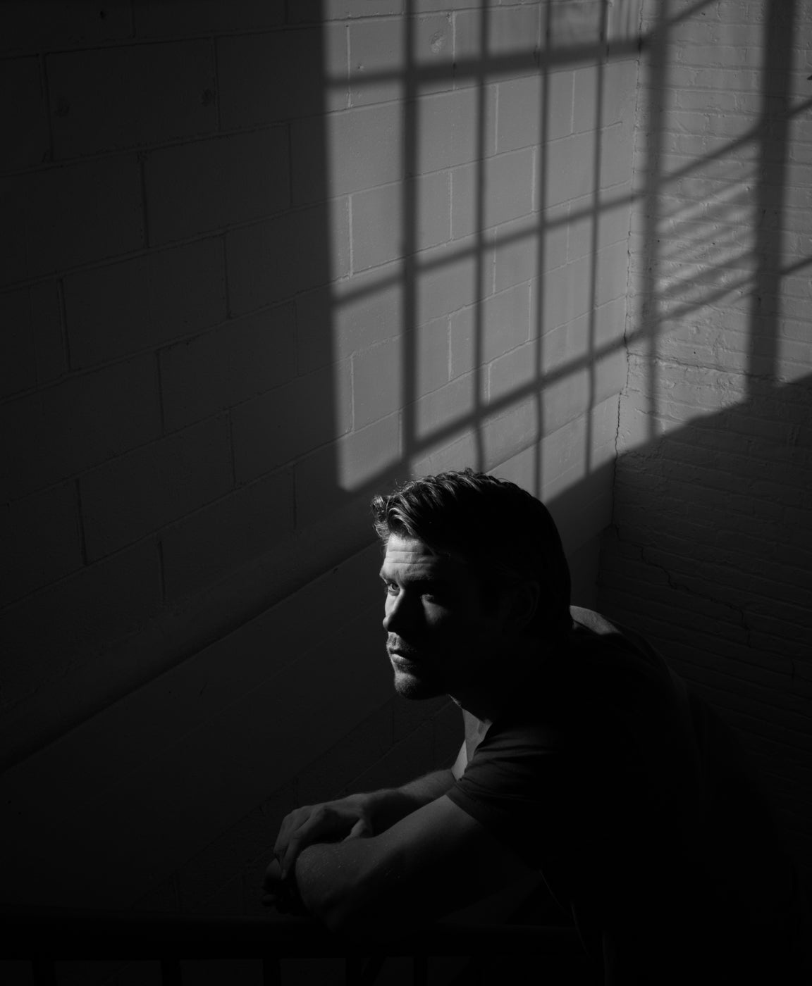 Chris Hemsworth – Timothy White